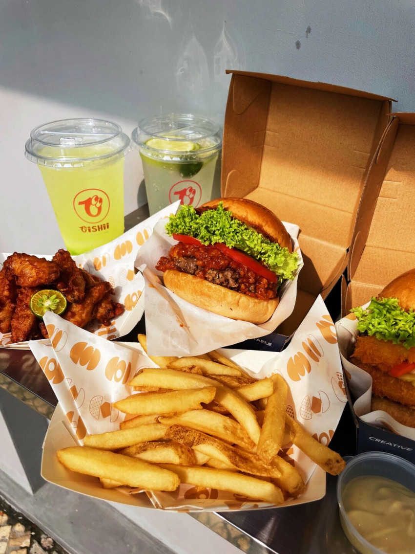 Oishii Burger | 地道小食, 西式菜 小食店| - 澳門指南 Macau Central